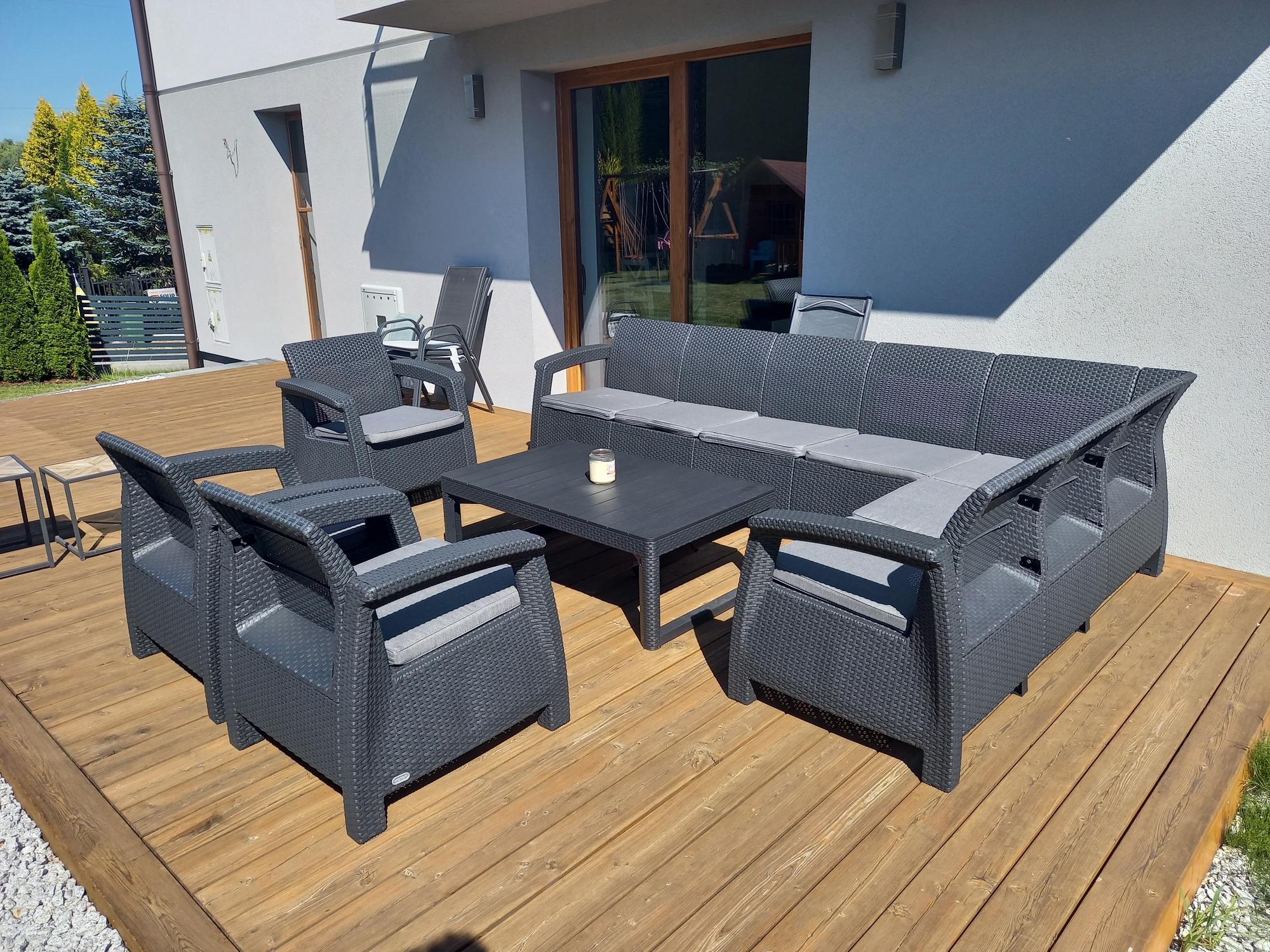 Zestaw ogrodowy dla 10 osób z narożnikiem, stołem podnoszonym i trzema ...