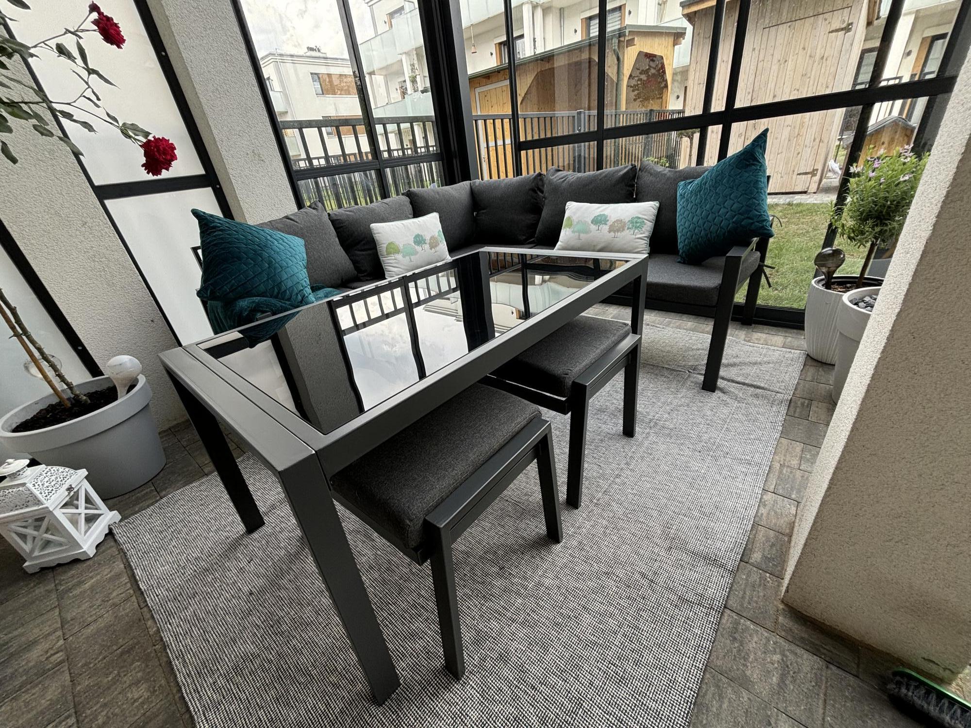 Metalowy narożnik na taras z pufami o stołem 120cm Sodor Corner - Dark ...